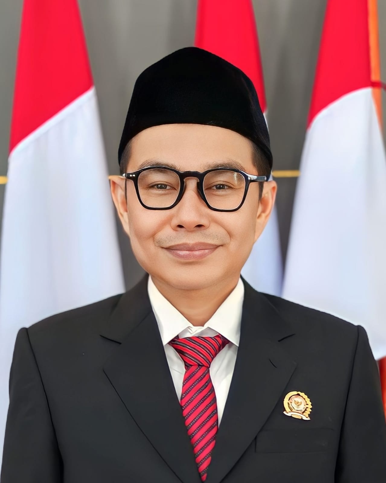 Mengenal Sosok Musfi Yendra, Komisioner Komisi Informasi Sumatera Barat ...