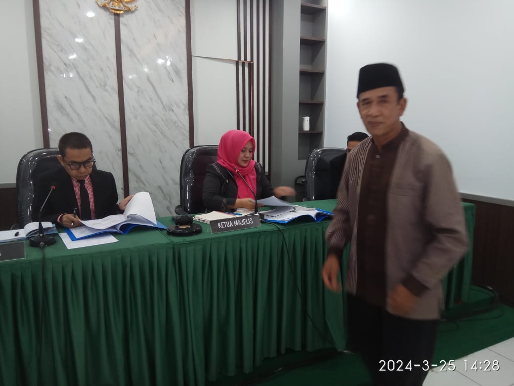Sidang Sengketa KI Sumbar Antara Termohon Kantor Pertanahan Pasbar dan ...